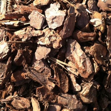 Turf, Bark & Topsoil Suppliers | Essex & Suffolk | Oakley Turf